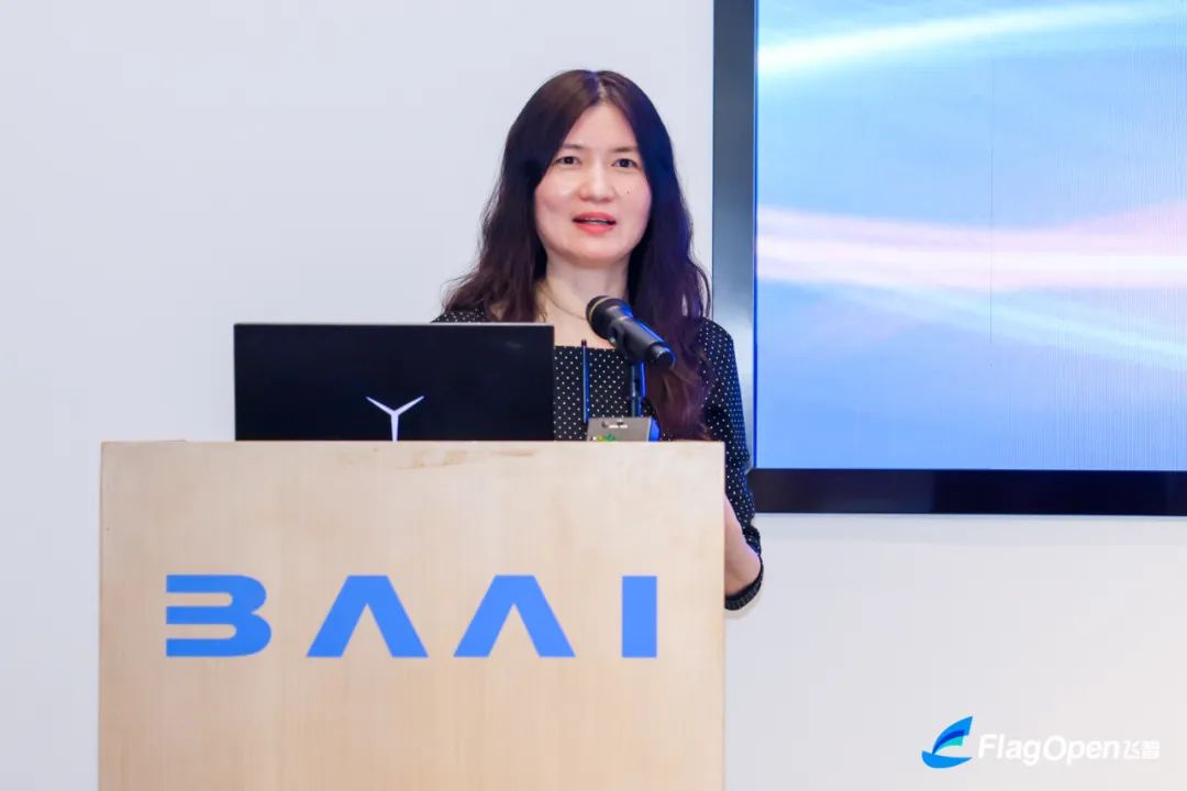 做大模型领域的“Linux”！智源 FlagOpen 大模型技术栈全部开源-腾讯云开发者社区-腾讯云